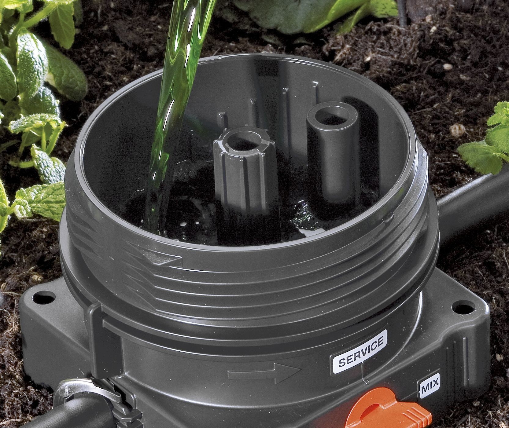 GARDENA Distributeur d'engrais - Pour arrosage goutte-à-goutte - 8313 ...
